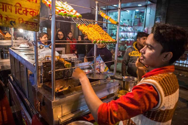 Lonely Planet Experiences: Delhi Neighborhood and Food Tour | GetYourGuide