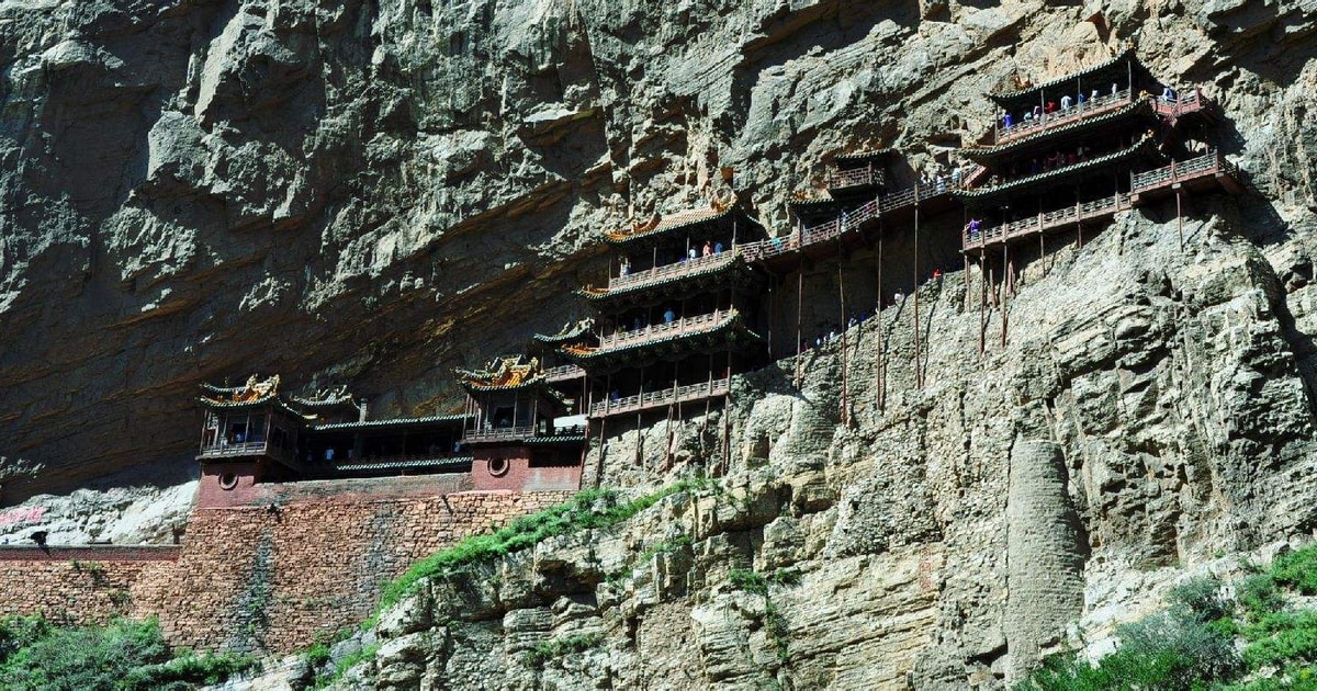 Datong: Temples and Grottoes Day Tour with tickets option | GetYourGuide