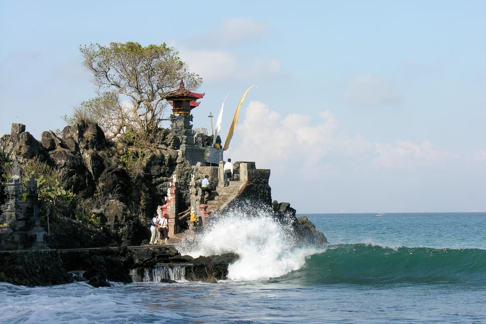 The Sasak Trail of Lombok: Full-Day Tour | GetYourGuide