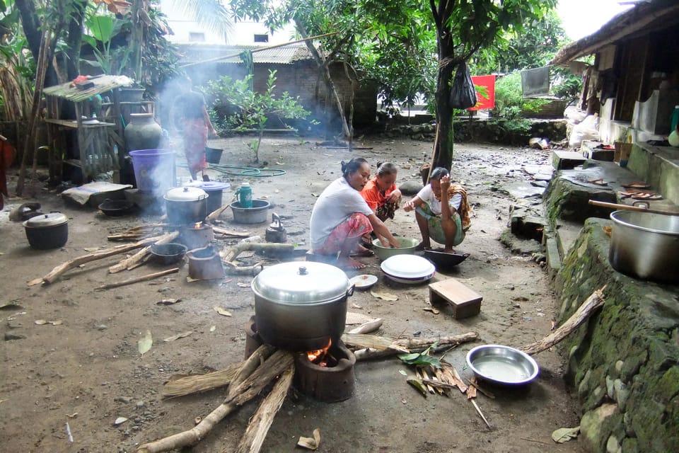 The Sasak Trail of Lombok: Full-Day Tour | GetYourGuide