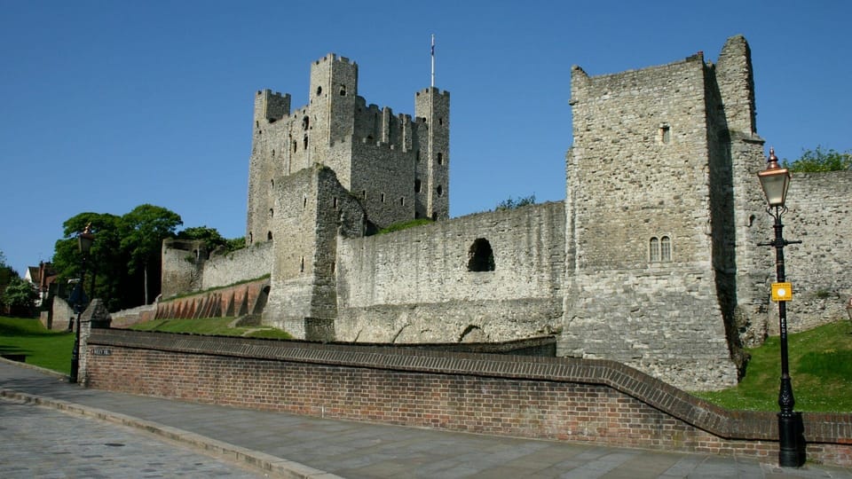 Rochester, Dover Castle and the White Cliffs Full Day Tour | GetYourGuide