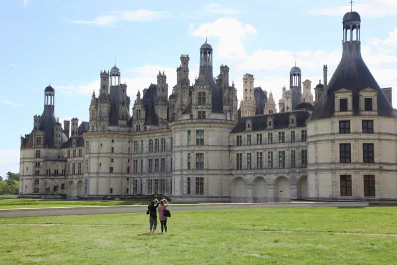 From Paris: Fairytale Loire Castles with Wine Tasting | GetYourGuide