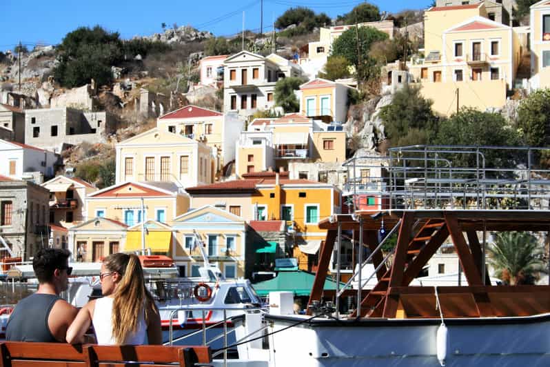 Vanuit Rhodos: Dagtocht met de boot naar het eiland Simi | GetYourGuide