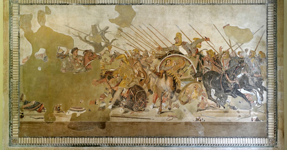 Tour: Ruinen von Pompeji & Archäologisches Museum in Neapel | GetYourGuide