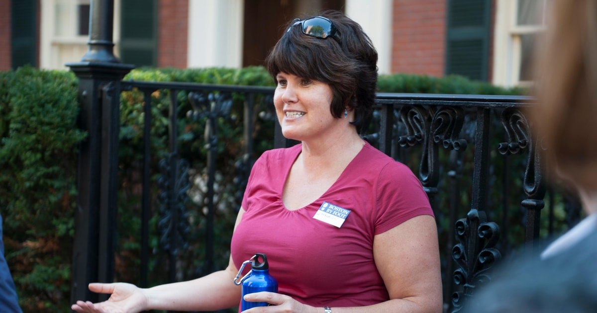 Boston's Beacon Hill: Small Group or Private Walking Tour | GetYourGuide