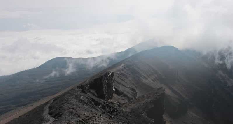 Escalada de 4 días al Monte Meru | GetYourGuide