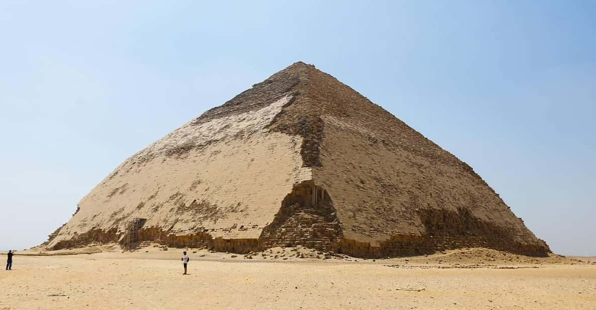 2 päivää Pyramideihin, museoon, islamilaiseen ja kristilliseen Kairoon ...