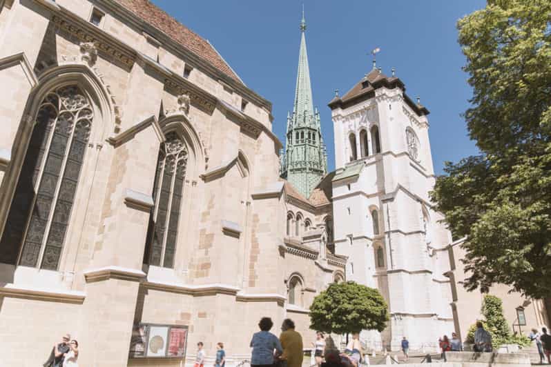 Private Stadtrundfahrt durch Genf mit optionaler Bootsfahrt | GetYourGuide