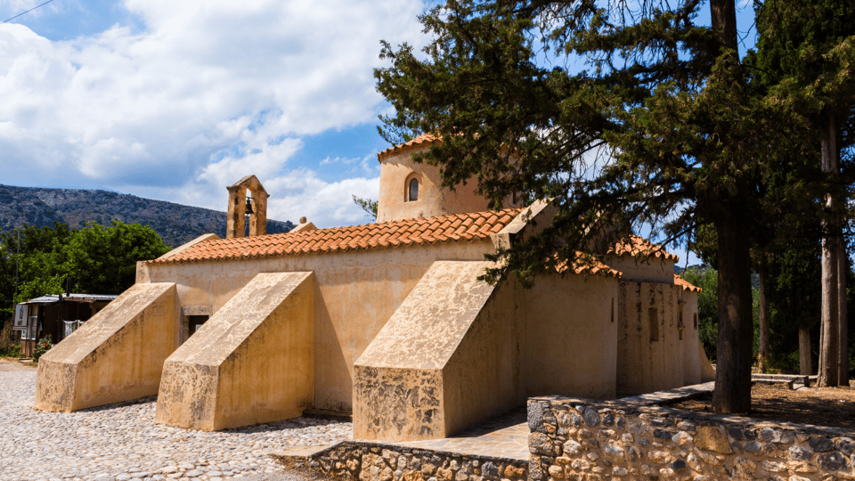 Lasithi, legendary Cave of Zeus, & Minoan Palace of Knossos | GetYourGuide