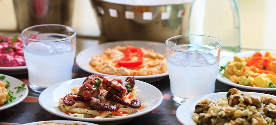 Rodas (ciudad) Comida y bebida: lo MEJOR de 2024 - Cancelación GRATIS ...