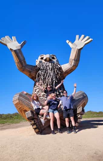 Giants of Mandurah -Big Toot | GetYourGuide