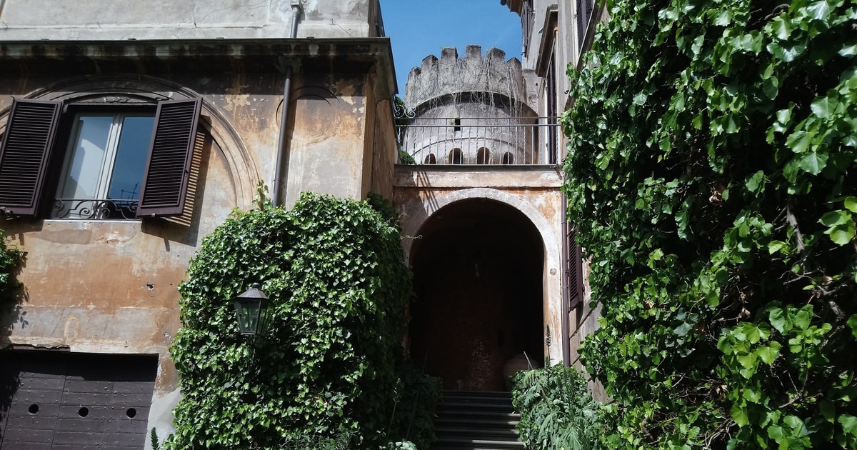 Visita guiada a pie por Roma con sitios de la familia Borgia | GetYourGuide