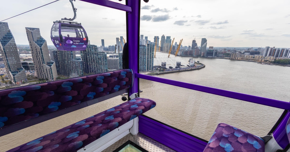 London: IFS Cloud Cable Car - Glass Floor Experience | GetYourGuide