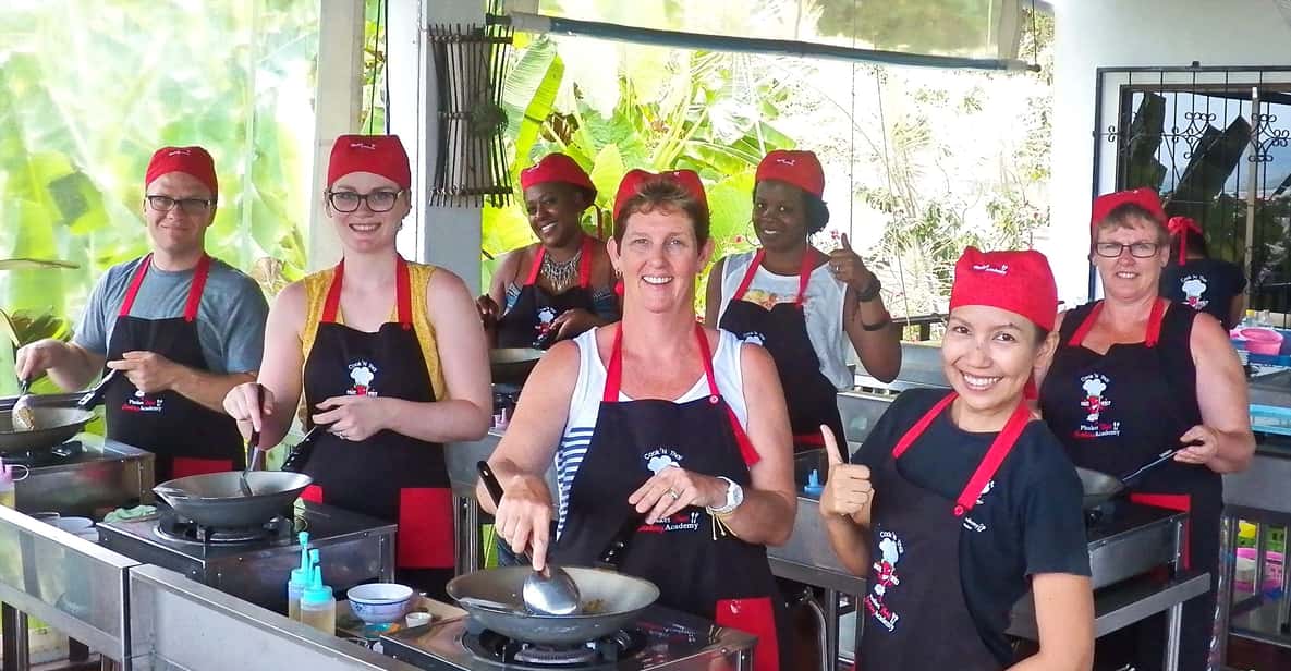 Phuket: Autentyczna tajska lekcja gotowania | GetYourGuide