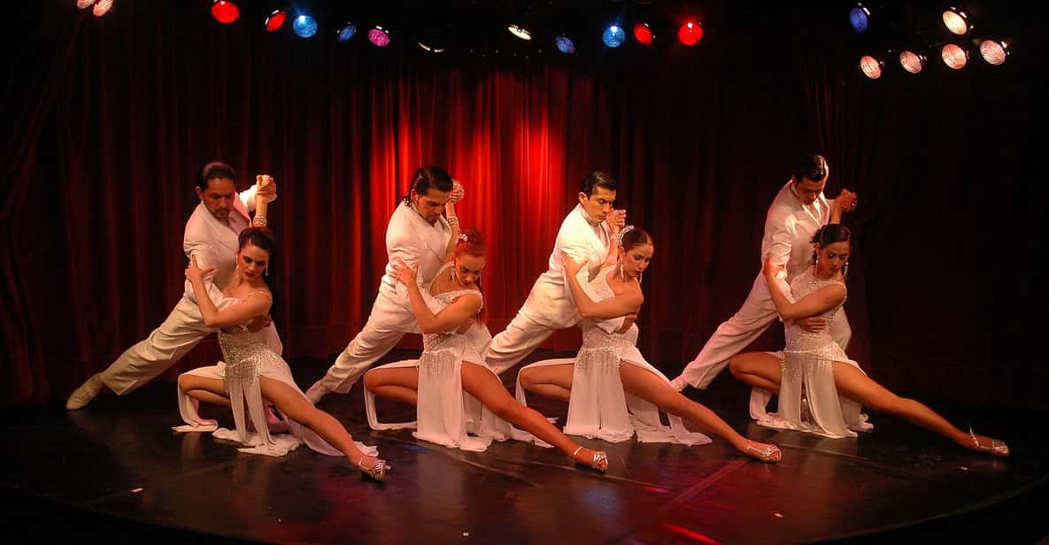 Rojo Tango Show met optioneel diner in Buenos Aires | GetYourGuide