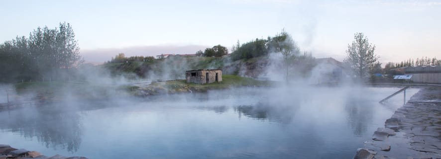 Secret Lagoon/Gamla Laugin ehf | GetYourGuide-Anbieter