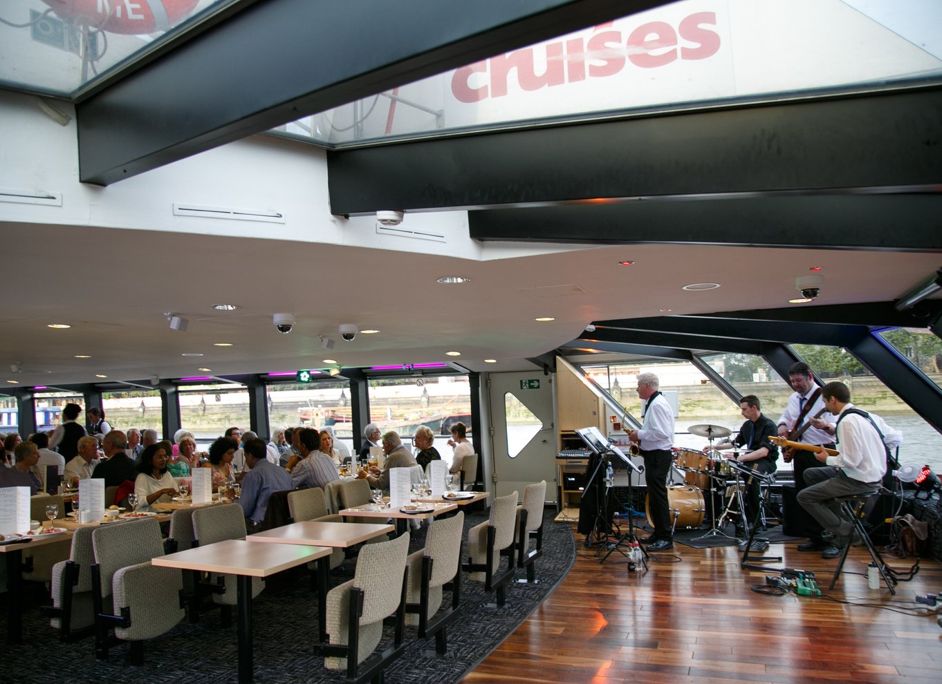London: River Thames Dinner Cruise with Live Jazz | London River ...