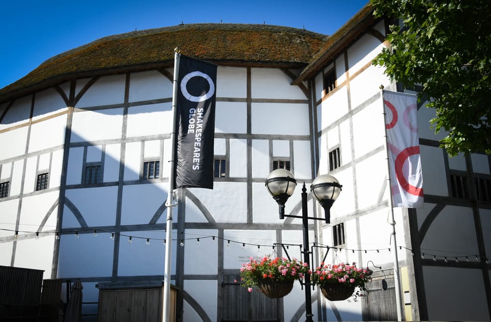 London: Top 30 Sights Walking Tour and London Eye Ride | GetYourGuide