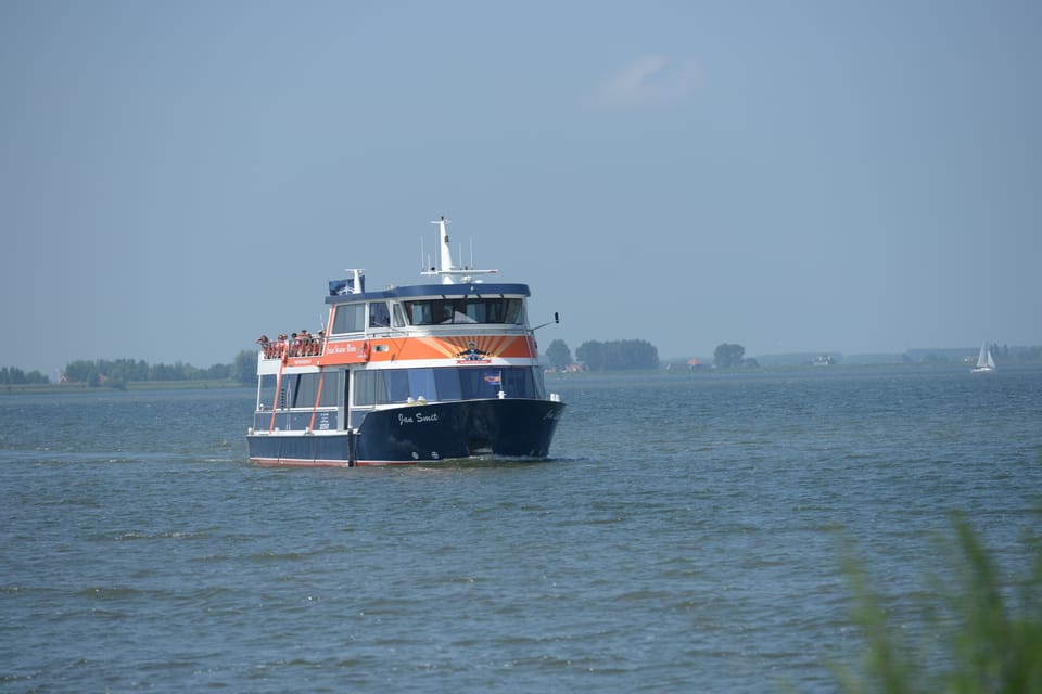 Volendam: fietsverhuur met voorgestelde plattelandsroute | GetYourGuide