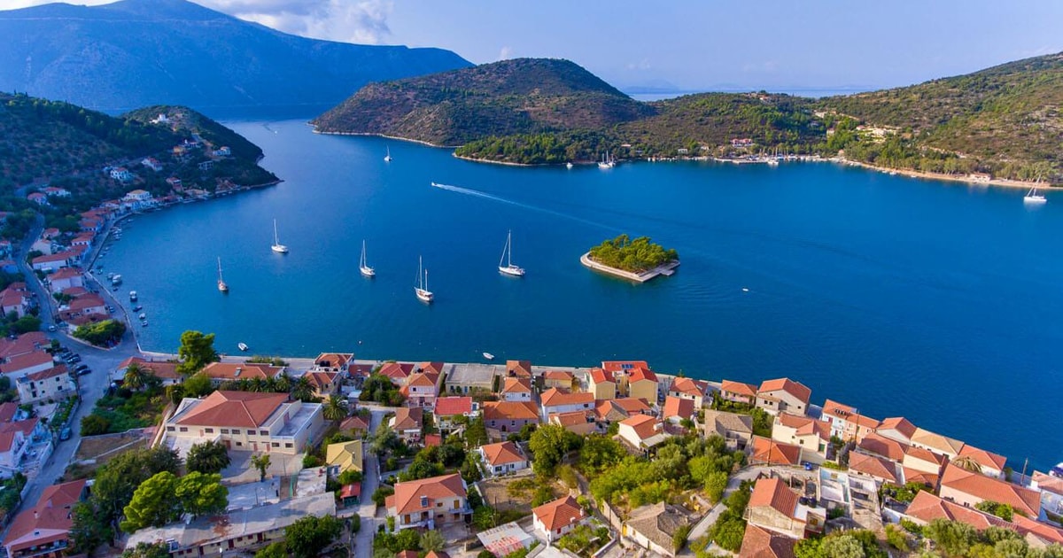 Privat skræddersyet tur: Skjulte perler på Ithaca Island | GetYourGuide