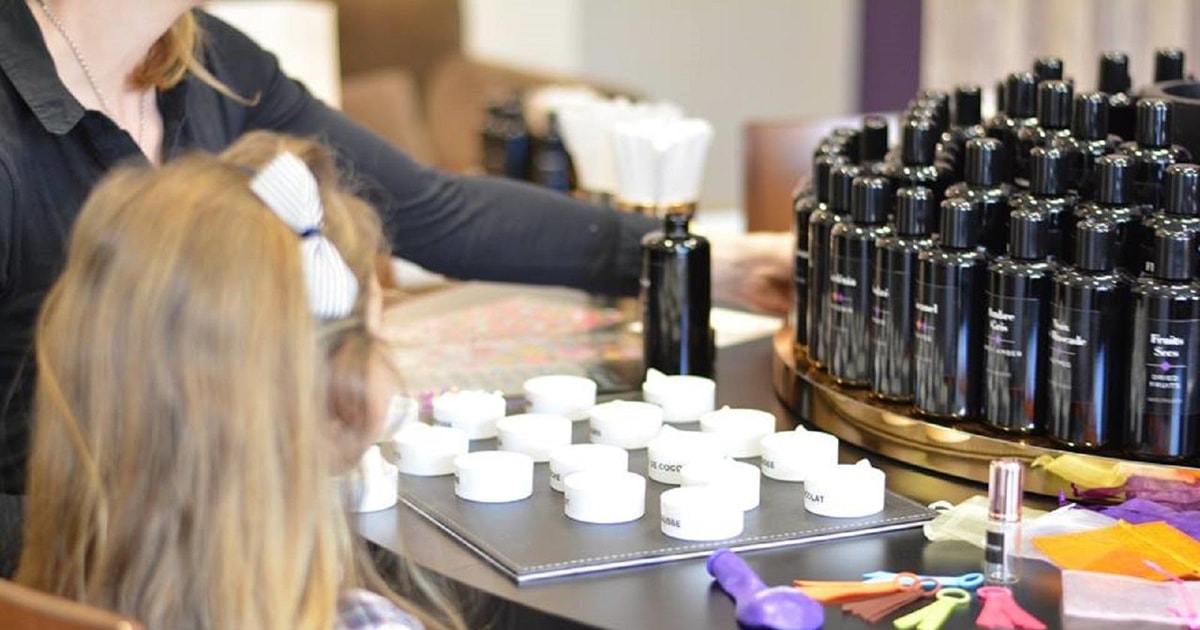 MOLINARD Parfums Paris 6: Perfume Workshop for Children | GetYourGuide