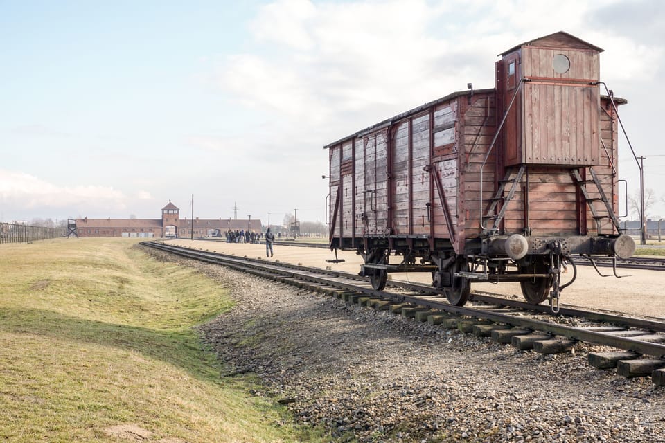 Auschwitz Ticket and Full-Day Tour from Krakow | GetYourGuide