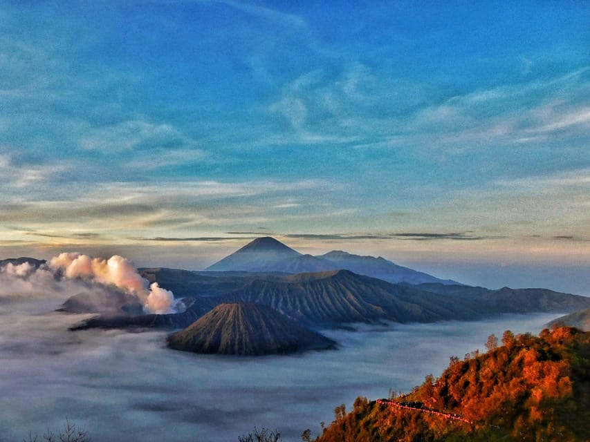 Sonnenaufgang am Mount Bromo und Madakaripura von Malang oder Surabaya ...