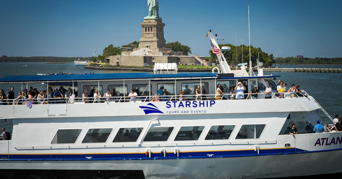ニューヨーク：ダウンタウンと自由の女神の観光クルーズ | GetYourGuide