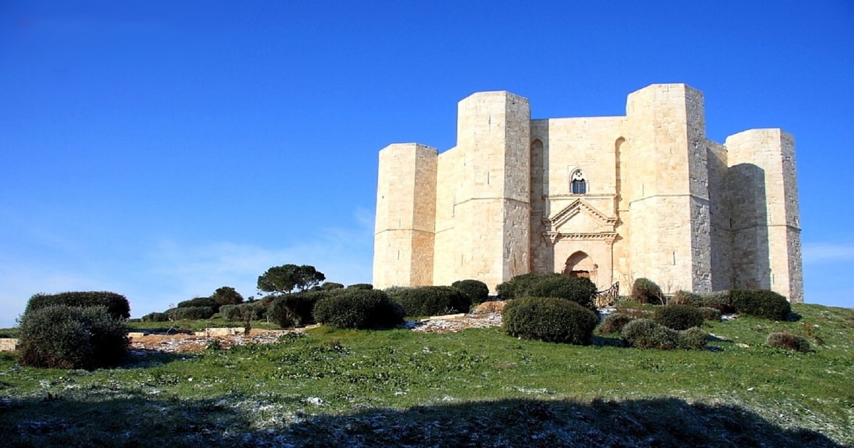 Castel del Monte Tour with transfer from Trani | GetYourGuide