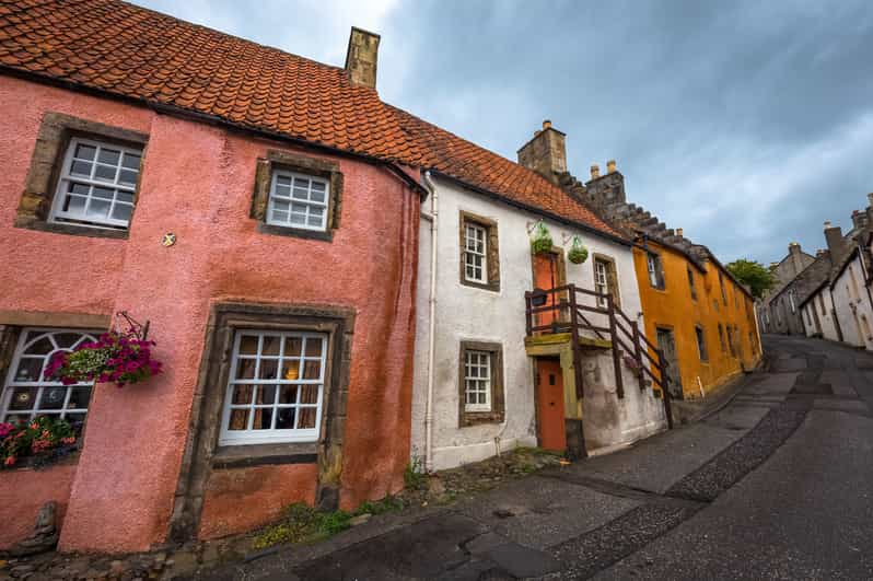 From Edinburgh: Full-Day "Outlander" Explorer Tour | GetYourGuide