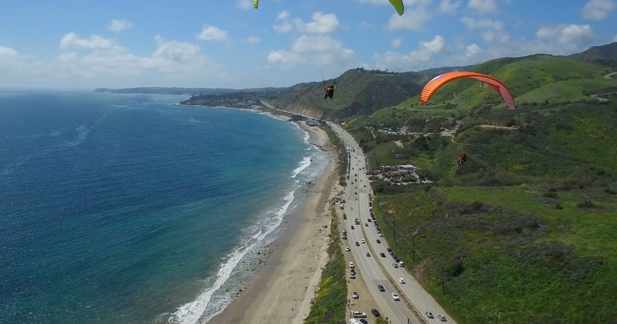 Los Angeles: 30-Minute Tandem Paragliding Experience | GetYourGuide