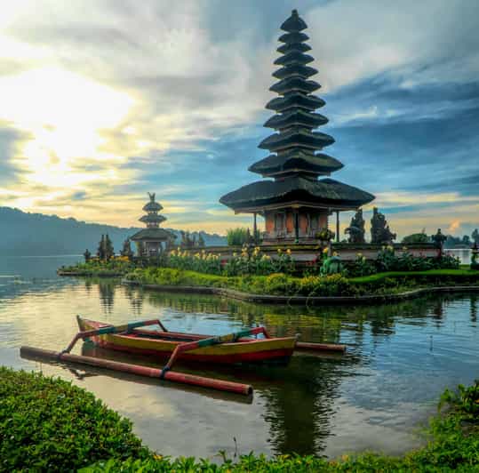 Bali Bali Iconic Heritage Tour ( Todo Incluido y Privado ) | GetYourGuide