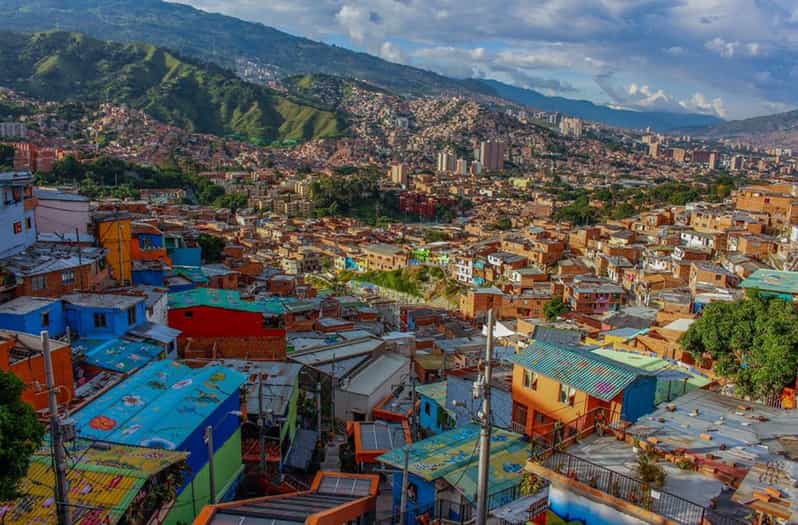 Medellín: Private City Tour with Metrocable and Comuna 13 | GetYourGuide