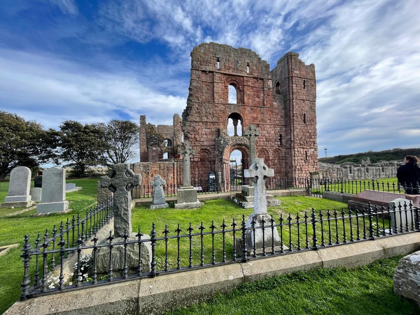 Reinos y fortalezas: De Holy Island a Harry Potter | GetYourGuide
