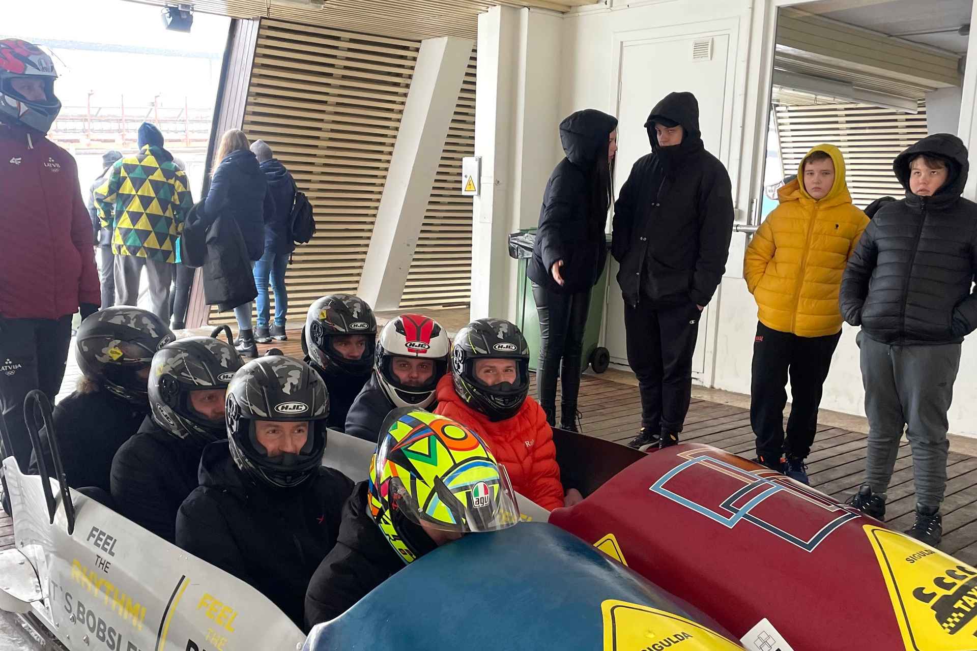 Balade douce en bobsleigh de Riga à Sigulda | Guide to Europe