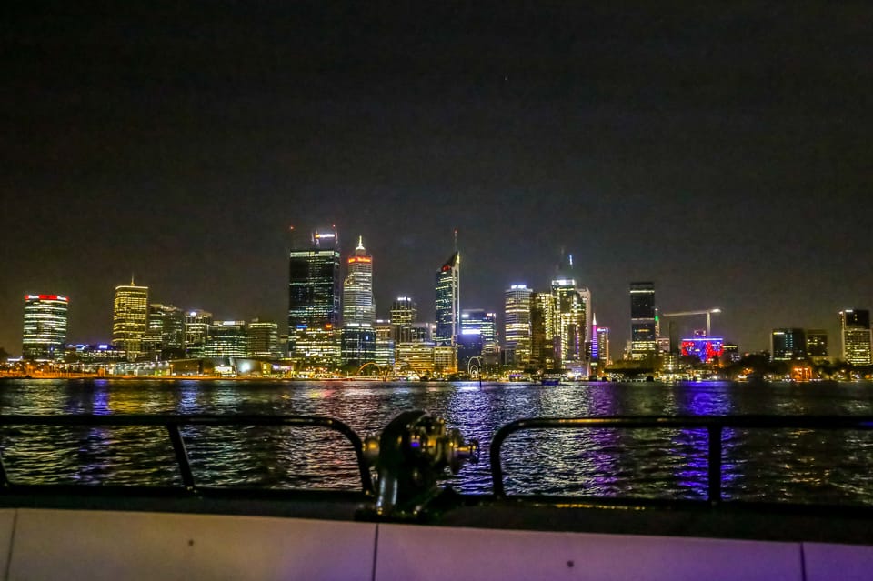 Perth: Swan River Dinner Cruise with Beverages | GetYourGuide