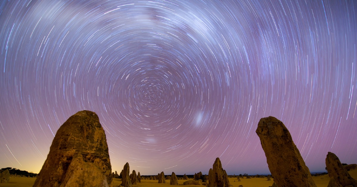 Perth: Pinnacle Desert Sunset y observación de estrellas con cena ...