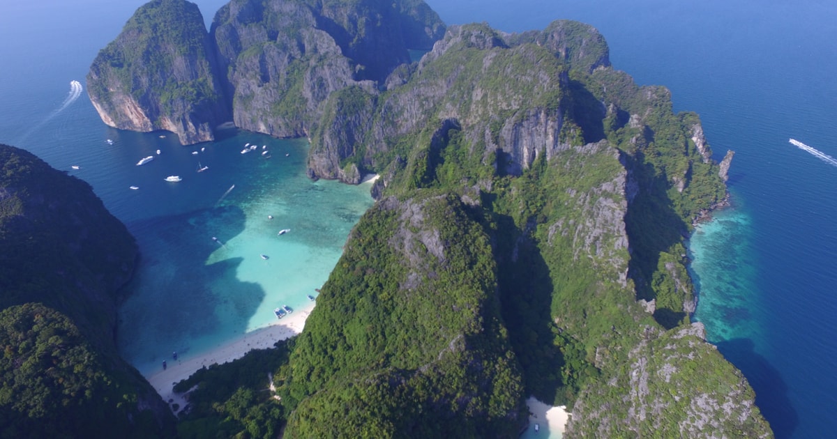 Krabi: Koh Phi Phi Day Tour with Snorkeling and Thai Lunch | GetYourGuide