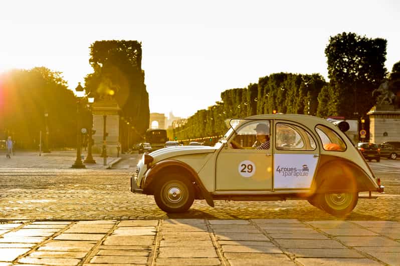 Private tour Paris little known in Citroën 2CV | GetYourGuide