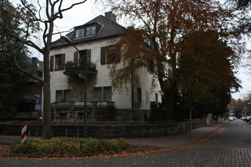 Cologne: Guided Tour of Lindenthal | GetYourGuide