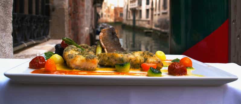 Four-course Food & Wine Pairing Elegant Dinner in Venice | GetYourGuide
