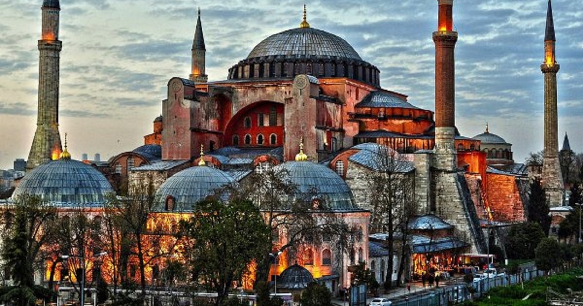 Istanbul: Tour della città vecchia e crociera con pranzo sul Bosforo ...