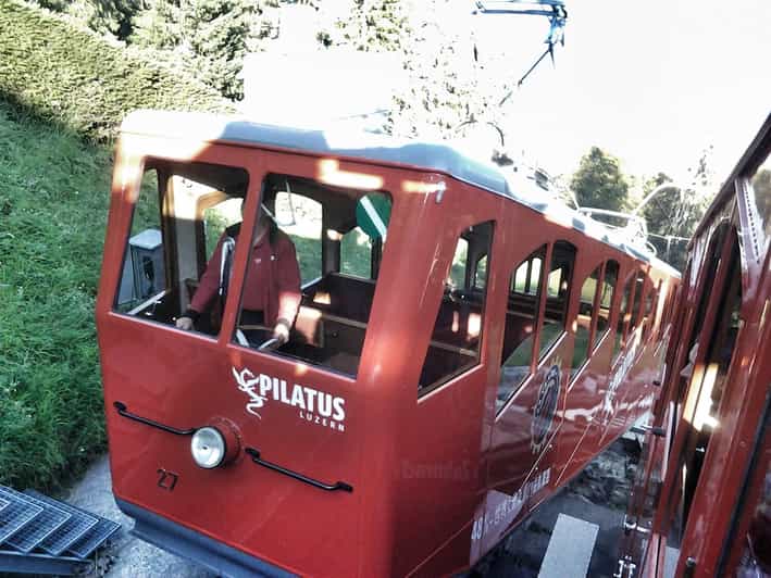 Der Pilatus: Private Tour mit Seerundfahrt ab Zürich | GetYourGuide