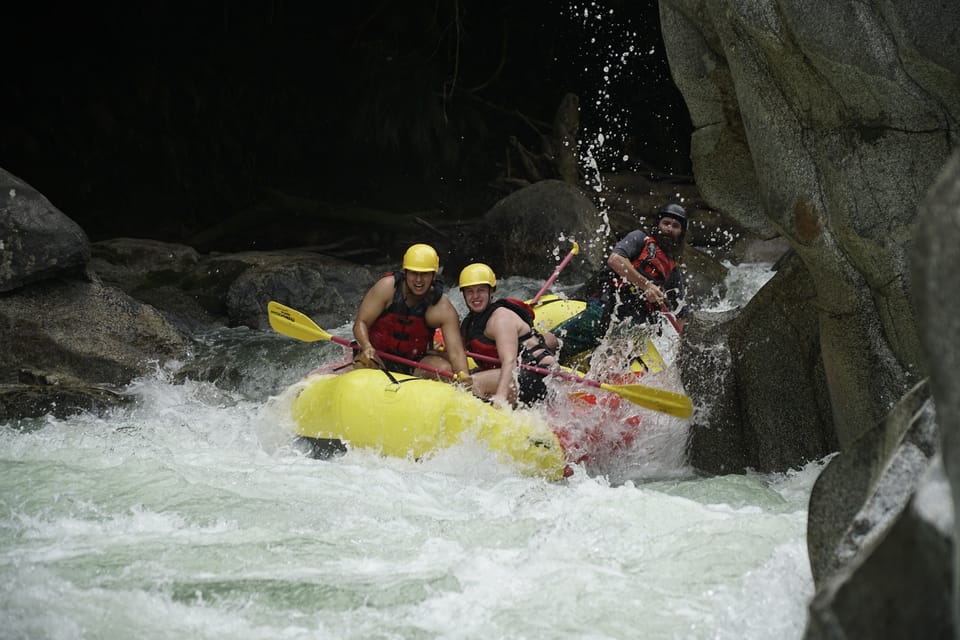 Desde Medellín: Experiencia de rafting | GetYourGuide