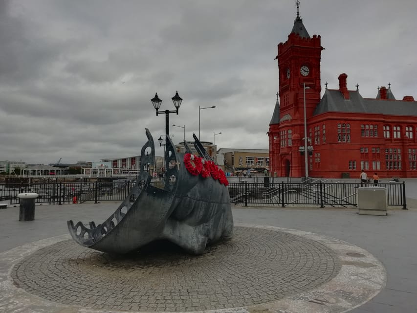 Cardiff Bay: Highlights Private Guided Tour | GetYourGuide