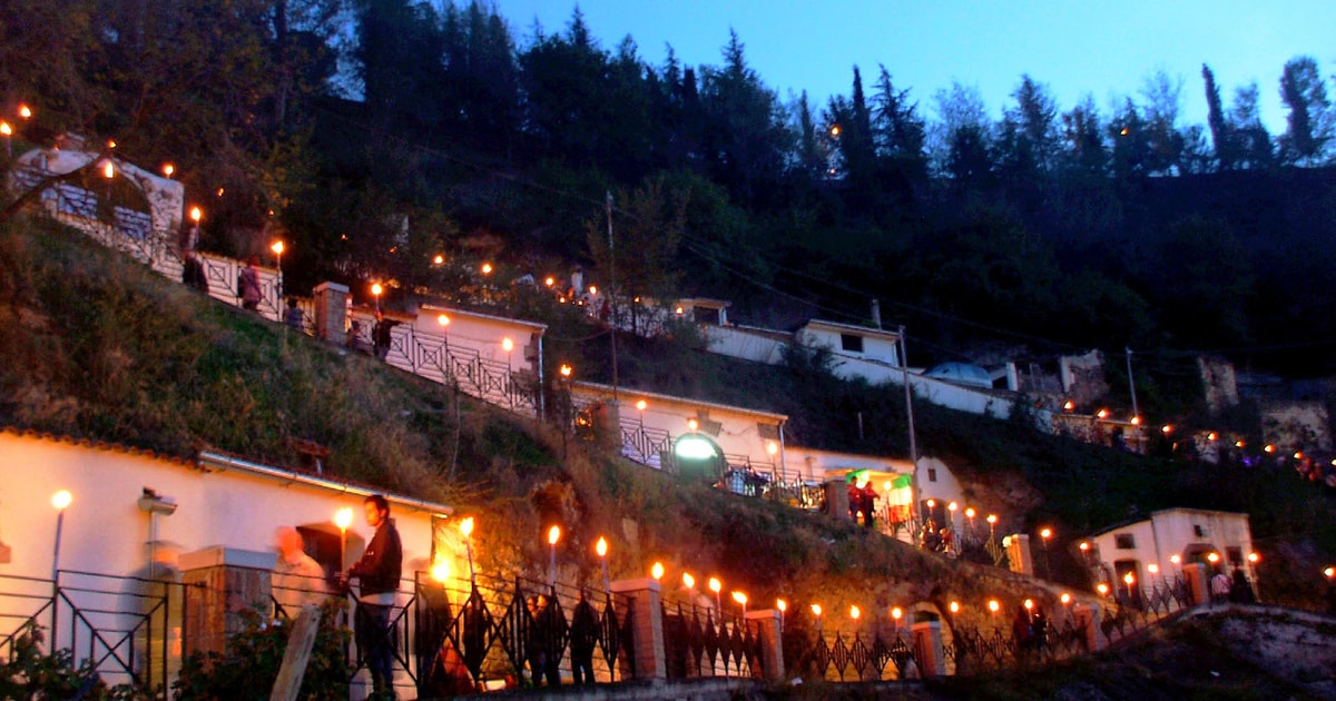 Rapolla Private Tour : Visite du vin Aglianico près de Matera ...