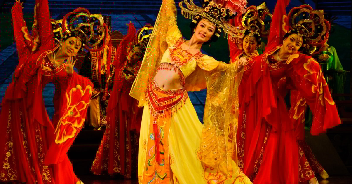 Xi’an: Great Tang Dynasty Night Show & Dumpling Meal Option | GetYourGuide