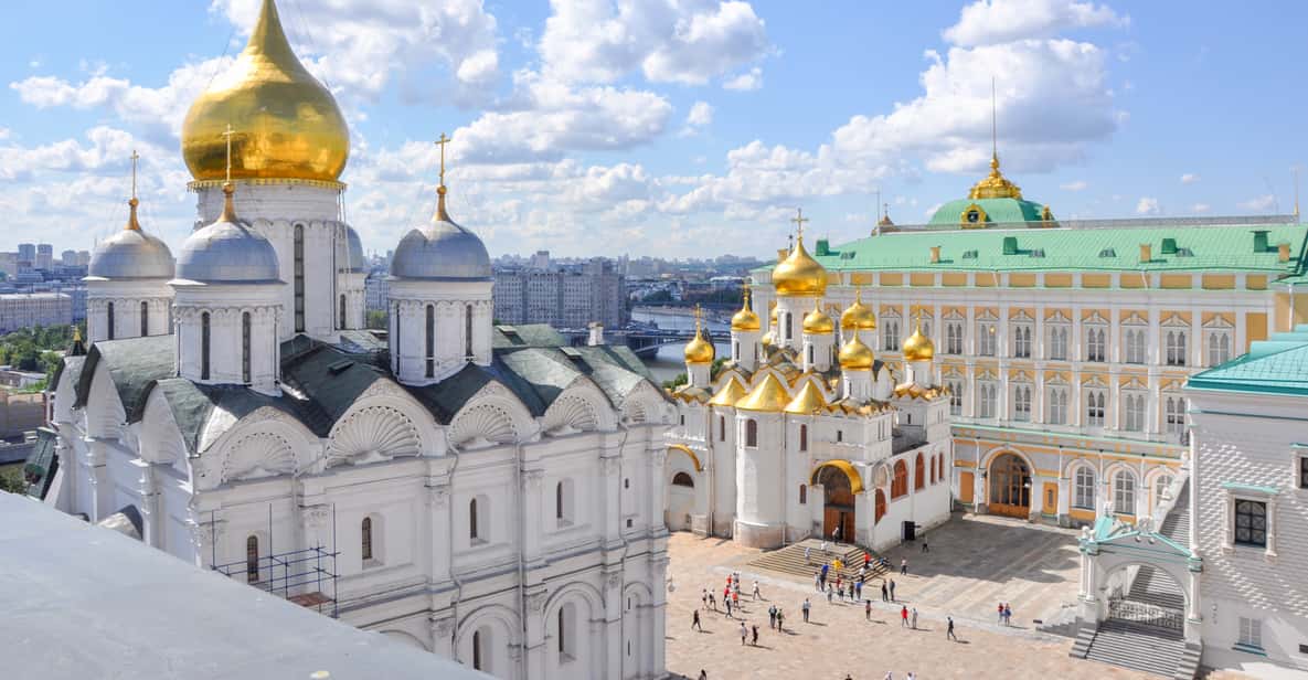 Moskau: Kreml, Roter Platz und U-Bahn-Tour mit Abholung | GetYourGuide