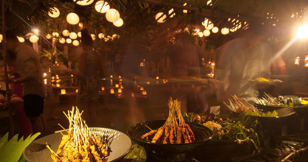 Denpasar: Night Street Food Walking Tour | GetYourGuide