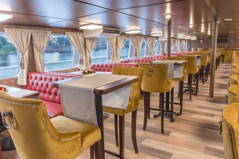 Wrocław: Krótki spacer po mieście i rejs luksusowym statkiem (dla grup) | GetYourGuide